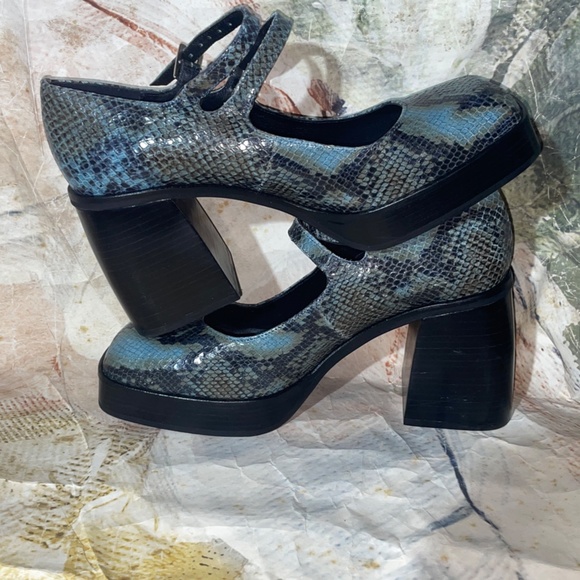 Free People | Shoes | Free People Ruby Double Strap Platform Mary Janes ...